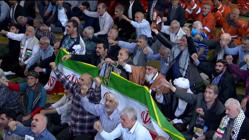 Video: CNN at Friday Prayers as Iranians shout ‘death to America’ | CNN Video: CNN at Friday Prayers as Iranians shout ‘death to America’ | CNN