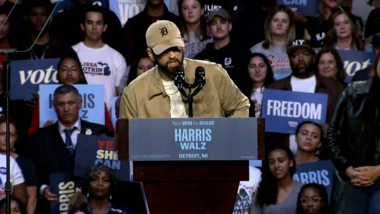 Video: Eminem rips Trump’s vow of retribution at Harris campaign rally in Detroit | CNN Politics