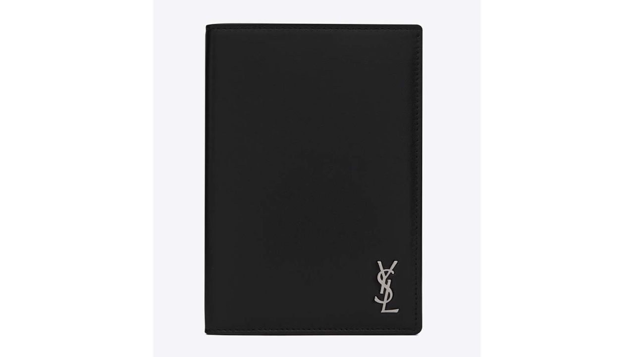 24 Best Passport Cases To Protect Your Most Valuable Travel Document Cnn Underscored